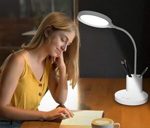 Best 6 Desk Lamps For College Dorms & Other Student Places