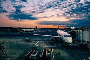 Busiest Days Of The Week To Fly: Avoid Business Travel Mistakes